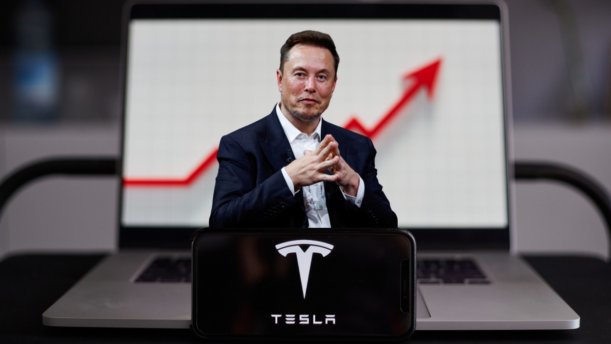 Tesla Short Squeeze Sees Hedge Funds Lose $5B Since Election - Wealthy ...